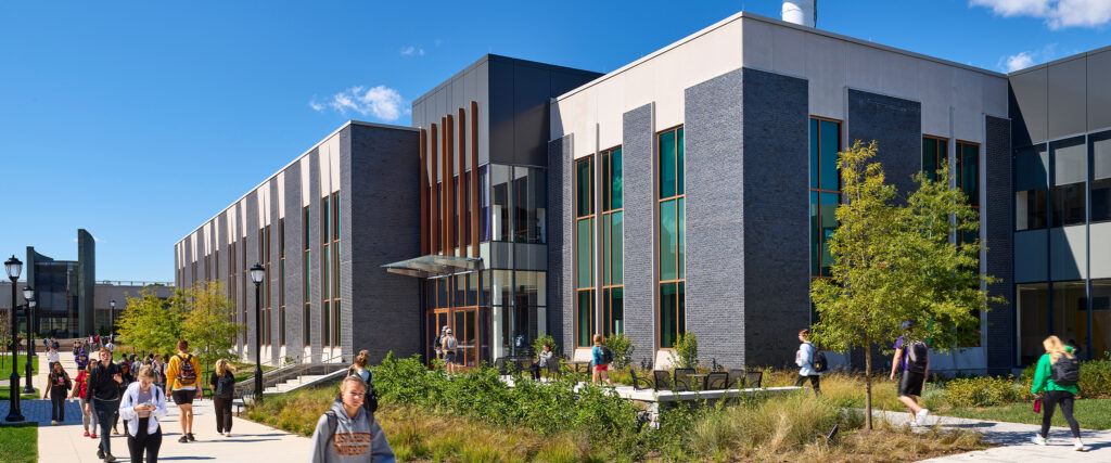 West Chester University SECC Facility - KCI.com